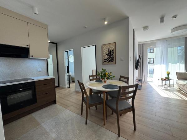 4summer La Perla Apartment I Blisko Morza, Parking, 2 Sypialnie I Salon I Nahe Am Meer, Parkplatz, 2 Schlafzimmer Und Wohnzimmer - Kołobrzeg