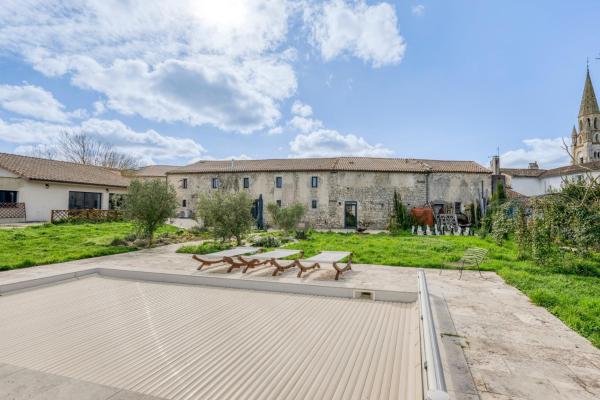 Villa Bégadan - Piscine Privée Chauffée - Lesparre-Médoc