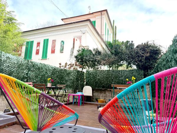 Pink House Garden - Levanto