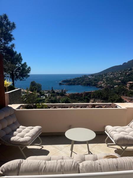 Duplex Appartement,6pers, Piscine, Mer Avec Plage à 5mn ,Theoule Sur Mer -Cannes - Théoule-sur-Mer