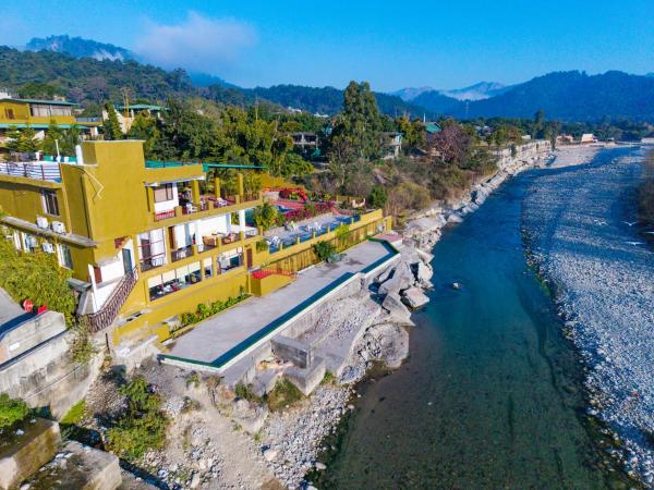 Flying Sparrow Riverside Resort - Uttarakhand