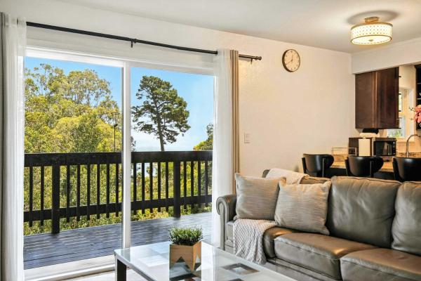 Marbella Lane - 3br Penthouse Executive Suite, Sfo, Parking - Millbrae, CA