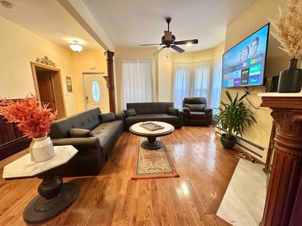 Very Spacious 4 Bedroom, 4 Baths Niagara Falls - Niagara Falls