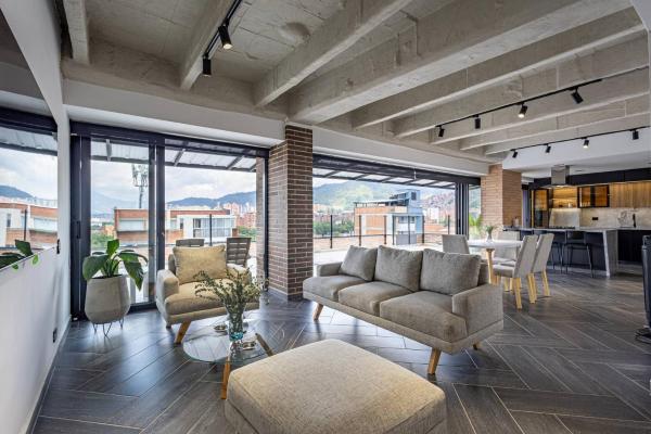 Grandioso Penthouse Con Vista Panoramica Y Jacuzzi - Medellín