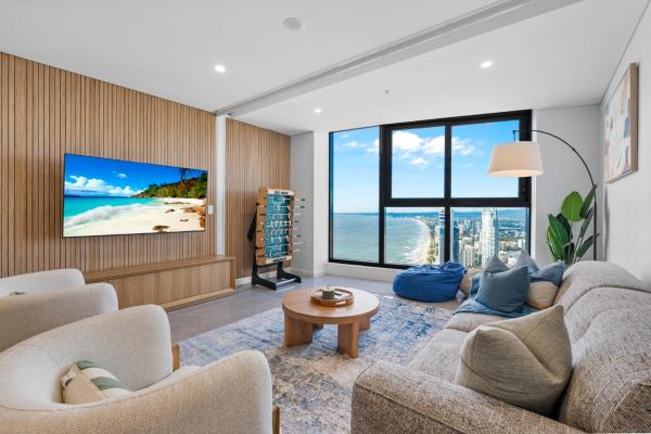Ocean Heights Beachfront Apartments Surfers Paradise - Gold Coast