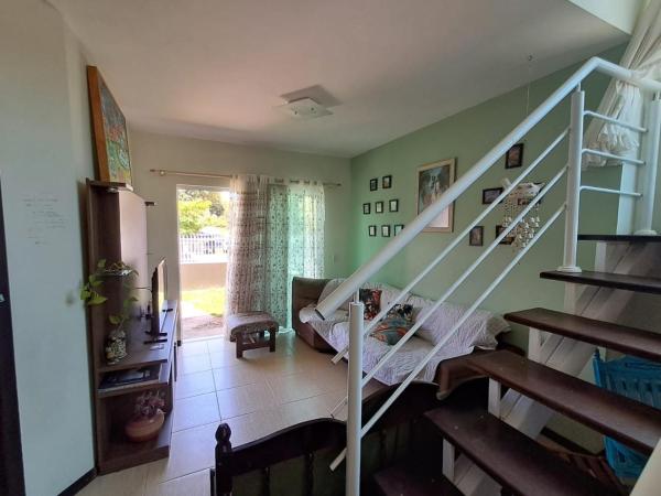 Two-story House 250 Meters From Ubatuba Beach - Santa Catarina (estado)