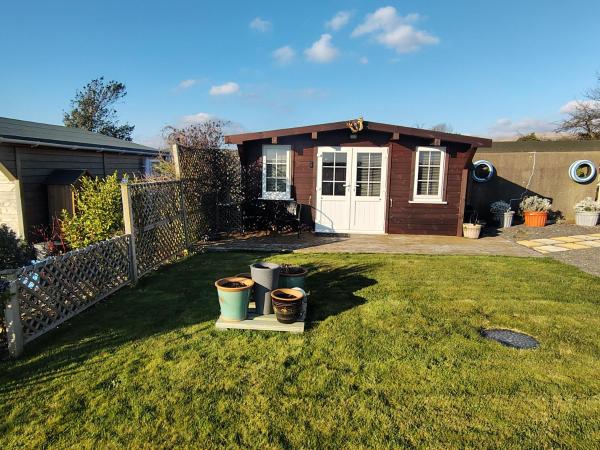 Butterfly Cabin - England