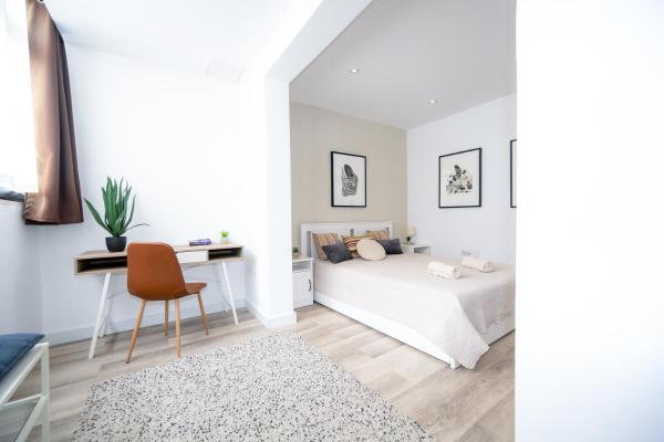 Sarah's Penthouse In Sliema - Valletta