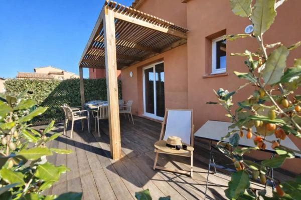 Valduccina - T3 Avec Terrasse Et Piscine, Proche De La Plage - Lecci