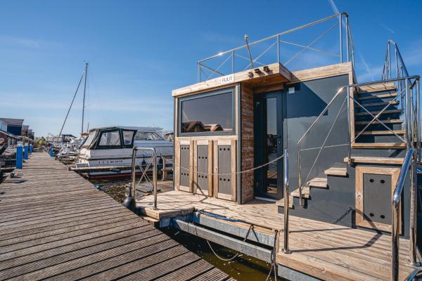 Houseboat Campi Uitgeest 4 Persons - Wijk aan Zee