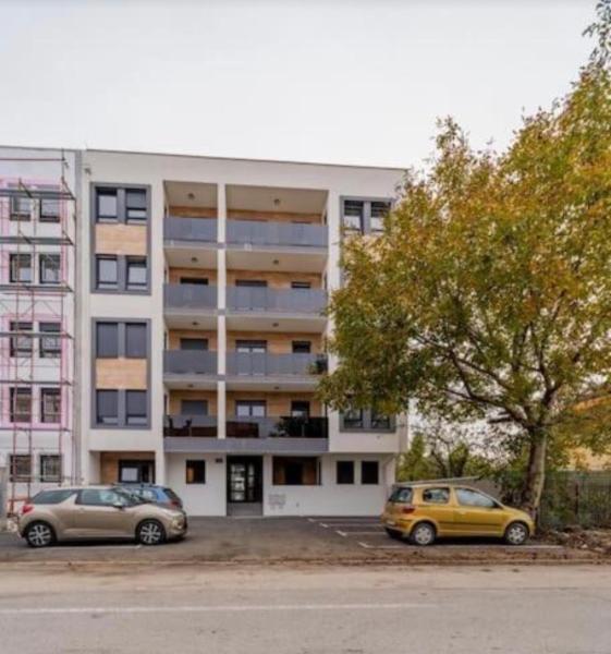 Apartman Hemi Lux - Belgrade Nikola Tesla Airport (BEG)