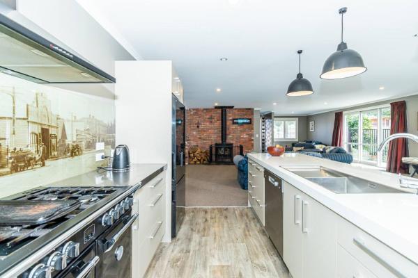Contemporary Methven Abode - Methven