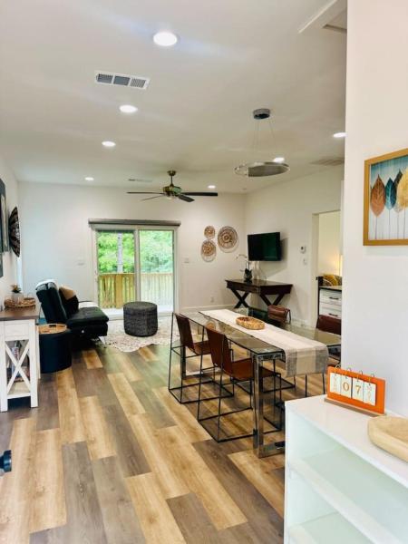 Delux Country Cabin - Pet Friendly - Hot Springs, AR