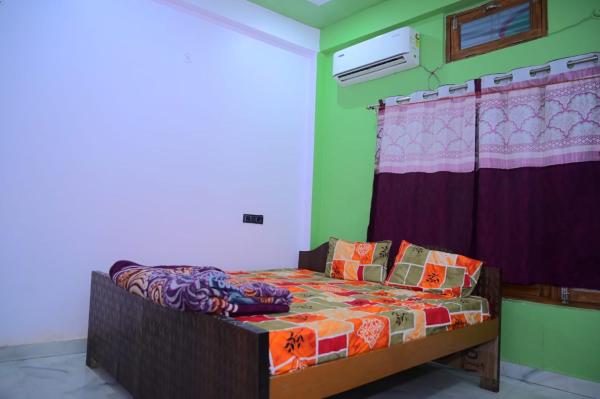 Shree Sita Ram Hanumat Palace Kamiganj Ayodhya Dham - Ayodhya
