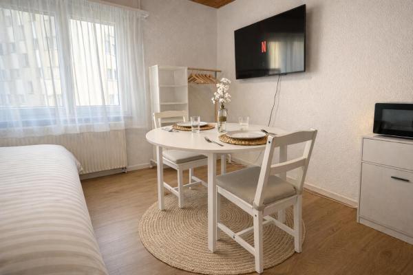 Studio Nahe Rheinfall Mit Parkplatz Und Self-check-in - Schaffhouse