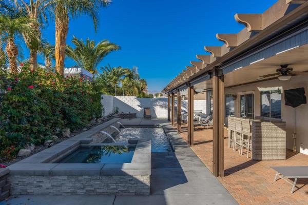 The Deserts Best Kept Secret By Navigate Stays - Indio, CA