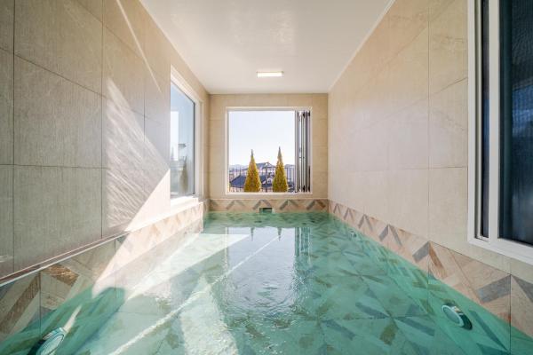 Gyeongju Awesomeway Pool Villa - Gyeongju-si