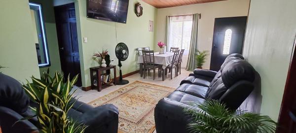 Arenal Jendrik House - Costa Rica