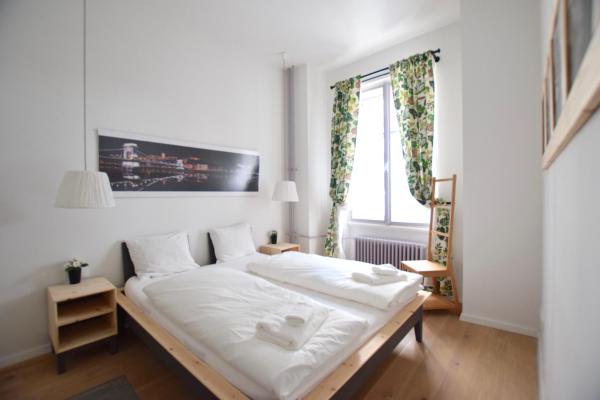 Luxury Apartment By Hi5 - Bajcsy Suite - Budapest