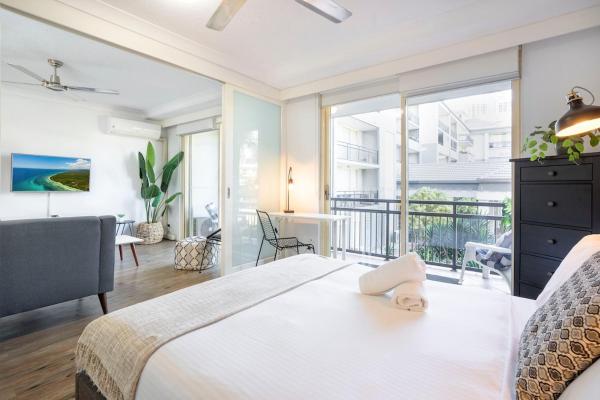 Comfy 1bd Aprt With Pool,tennis & Gym - Surfers Paradise