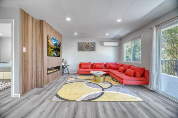 New Listing 3br 3ba Home Feel Hotel Vibe - Groveland, CA