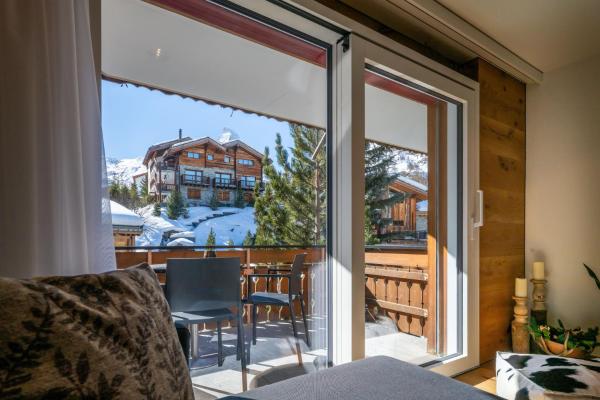 Alpine Black Pearl - Modern & Stylish By Inspiringplaces Zermatt - Randa