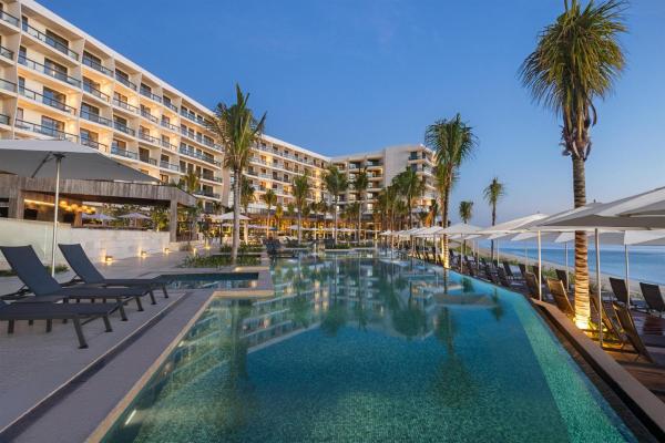 Hilton Cancun, An All-inclusive Resort - Puerto Morelos