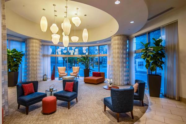Hilton Garden Inn Alexandria Old Town National Harbor - Alexandria, VA