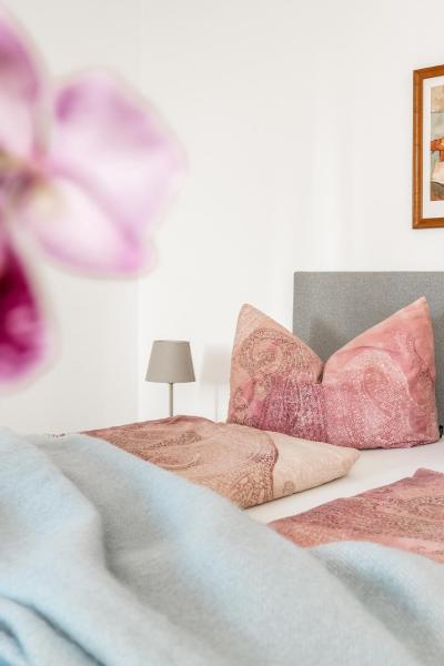 Pension Kohlweg - Free Parking, Garden And Air Conditioning - Graz
