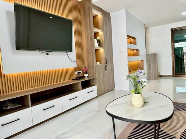 Apples Pattaya Townhouse - Jomtien
