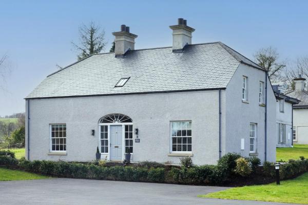 Makeny Cottage At Golf Village Lough Erne Resort - Enniskillen