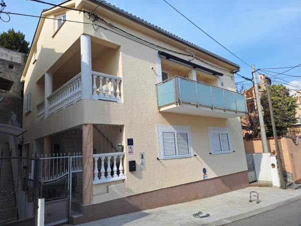 Apartments Ana - Crikvenica
