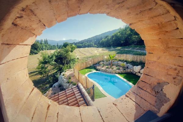 Gite Les Peyrieres Avec Piscine - Saou