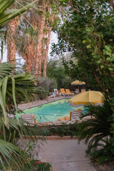 The Good House- Hot Spring Hideaway - Joshua Tree National Park