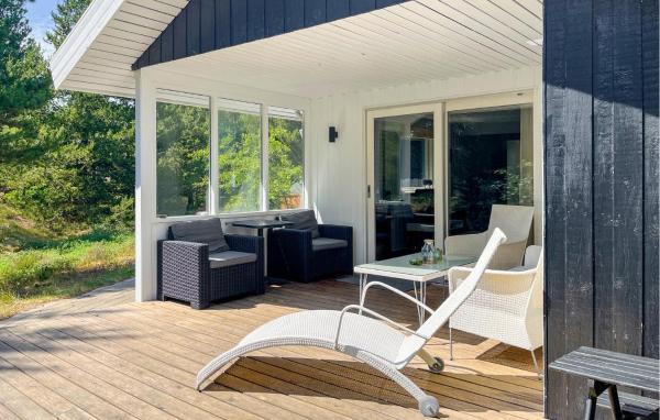 Holiday Home Småfolksvej Rømø Xii - List