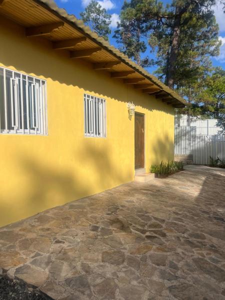Entire Home In Valle De Angeles - Honduras