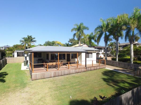 Sandy Footprints - Hervey Bay