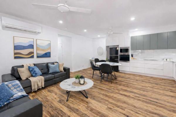 2br 2ba Windsor Charm Townsville - Vincent