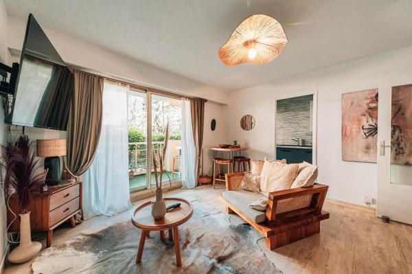 Studio Riviera Piscine Et Plage à Deux Pas - Fréjus