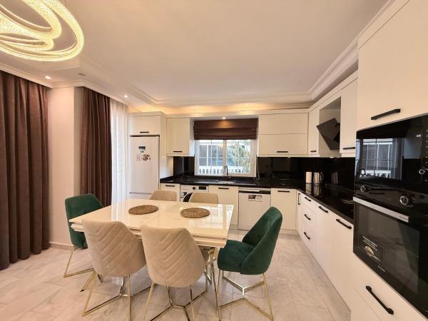 Sa Apartments! 500m To The Cleopatra Beach - Oba