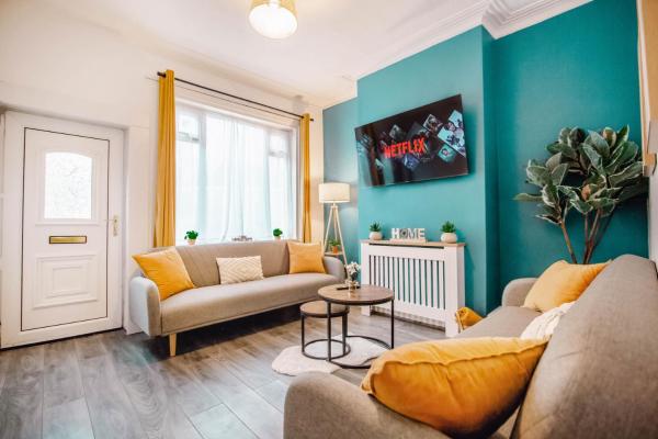 Golden Aqua Haven Retreat Free Parking 14ppl - Sheffield