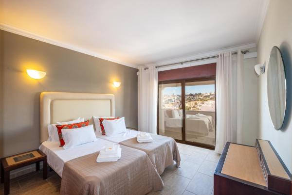 #018 T2 Elisabete By Home Holidays - Albufeira