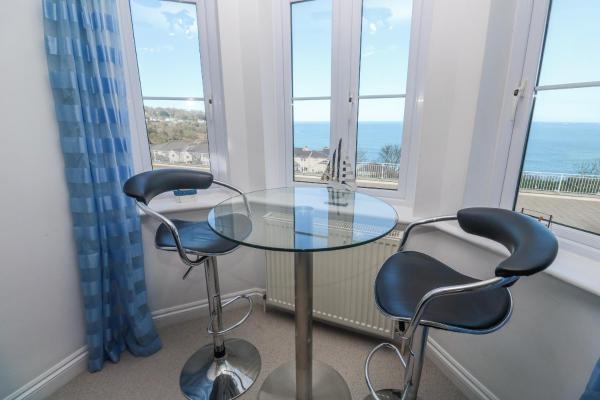 Seaside Retreat - Hayle
