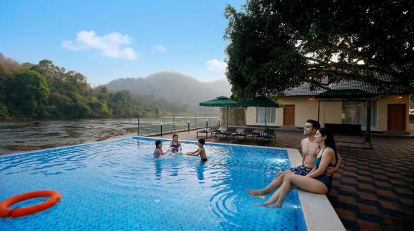 Kanova Luxury Riverside Resort - Kerala