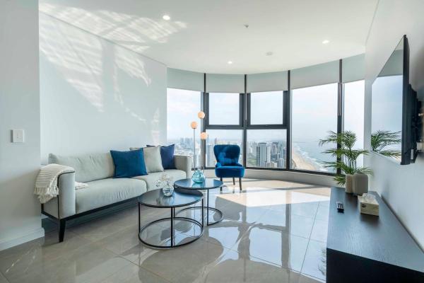 Serene 2bd Ocean View Escape - Surfers Paradise