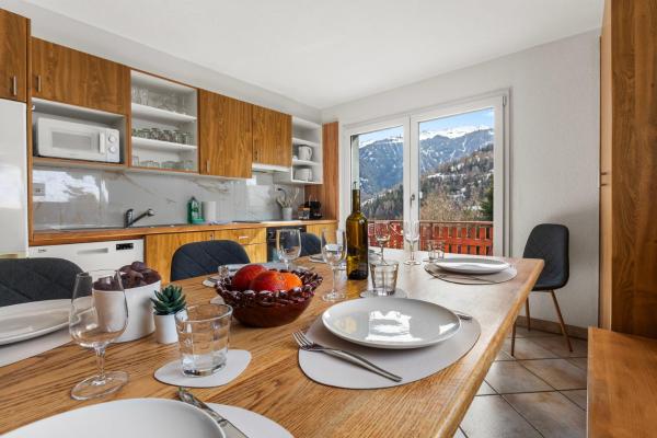 Nendaz 3br - Vue Alpine & Balcon - 8 Pers - Ovronnaz
