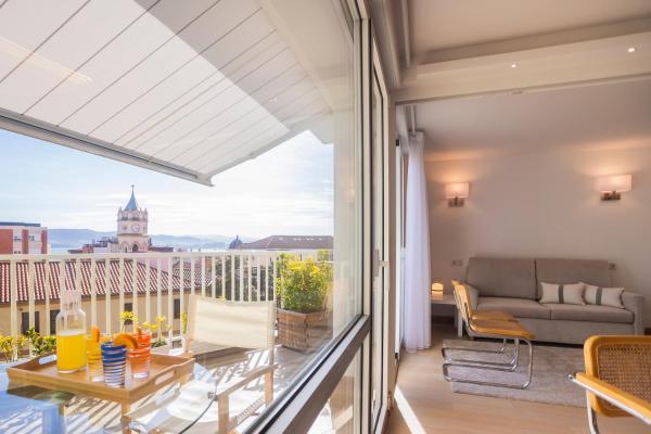 Santa Teresuca En Santander - Solares