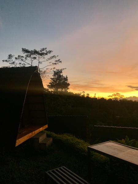 Giri Garden Sunset Glamping - Bali