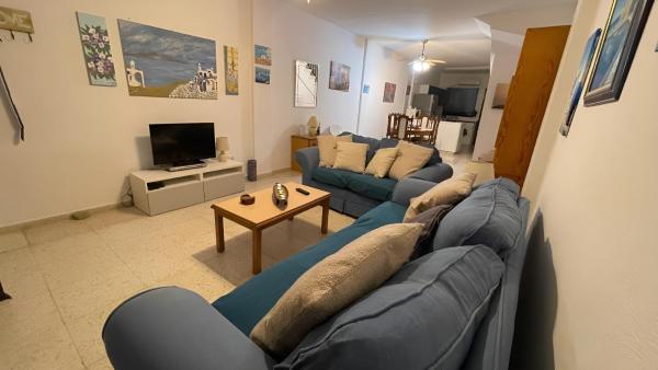 Home Away - 2bedroom With Garden - Paphos