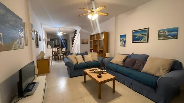 Home Away - 2bedroom With Garden - Paphos